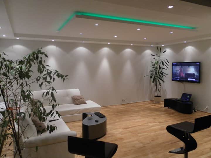 Lux Apartment With Partial Sea View Near Downtown - Islande