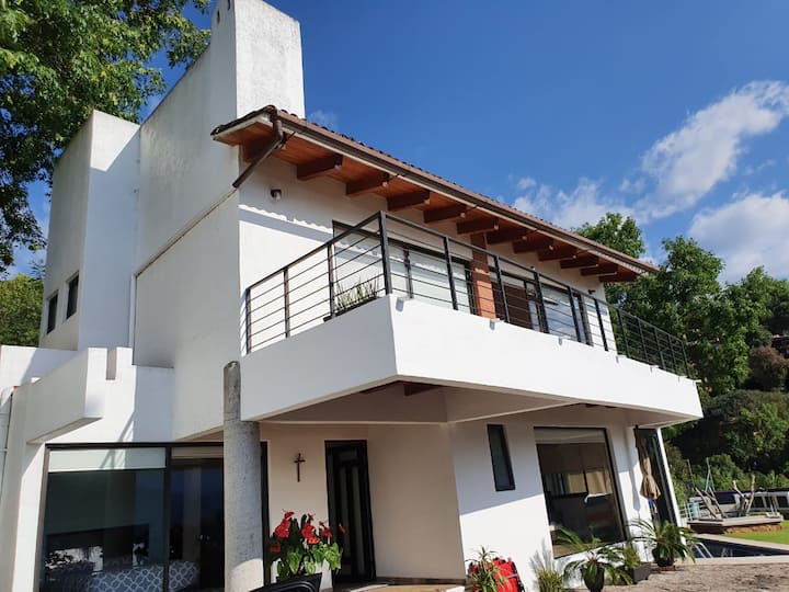 Terraza Atardecer Con Vista Lago Tu Refugio Sereno - Valle de Bravo
