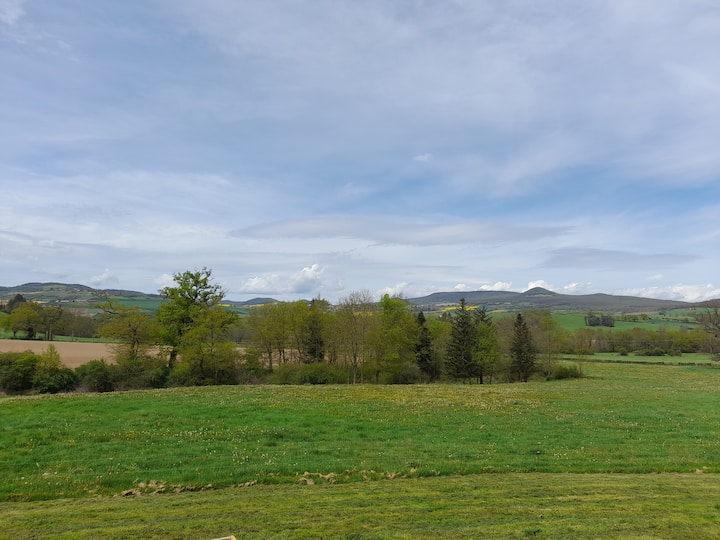 Logement Avec Exterieur à La Campagne - Issoire