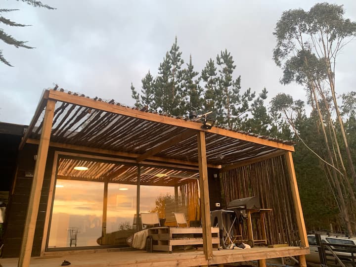 Agradable Cabaña Con Bosca E Increíble Vista. - Pichilemu