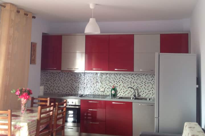 Sarrande, Big One Bedroom Apartment At The Center - Saranda