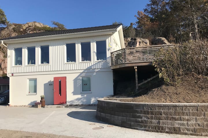 Havsutsikt, Kvällssol & Bad I Grebbestad - Grebbestad