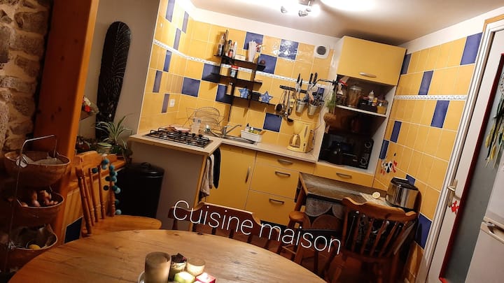 Une Chambre Chez Céline - Huelgoat