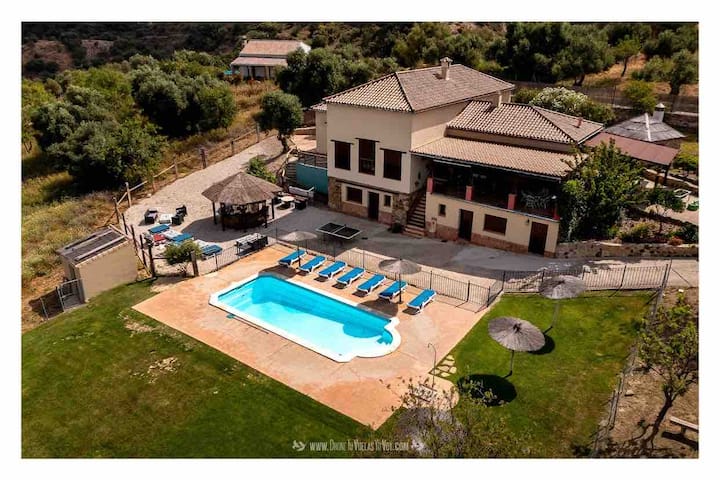 Casa Rural Montion, Ideal Para Las Familias - Villaluenga del Rosario