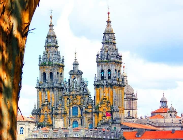 1° A 200 Metros De Catedral - 聖地亞哥德孔波斯特拉