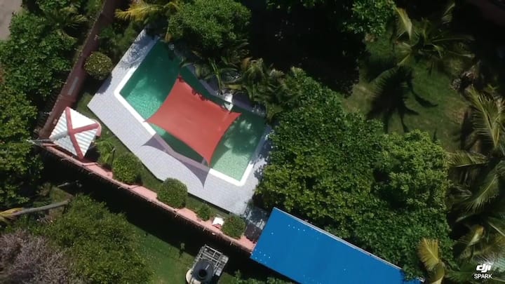 Welcome To Rancho De Maxwell! - La Libertad