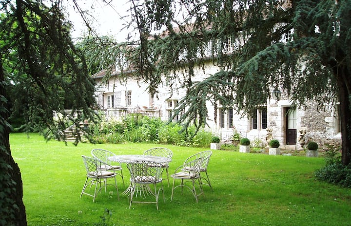 Manoir Le Clos Bonport - Val-de-Reuil
