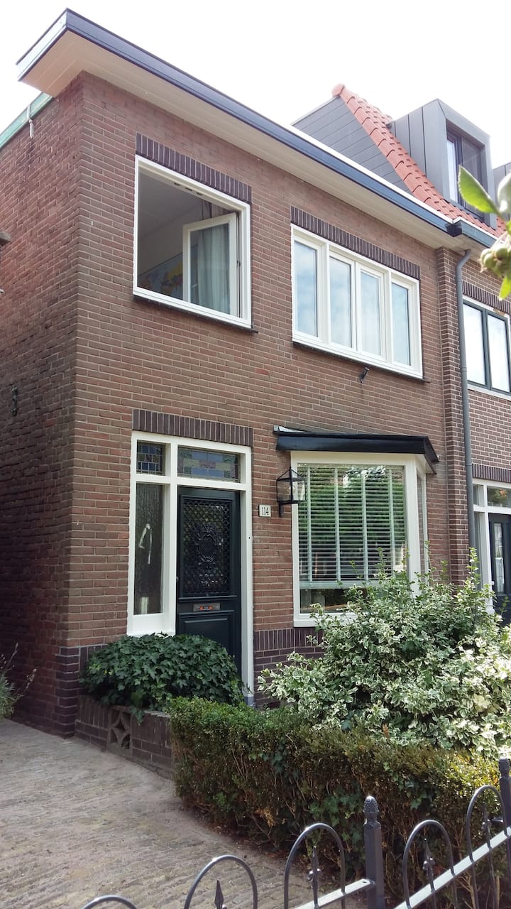 House Hoorn, Half Hour To Amsterdam By Train - Hoorn