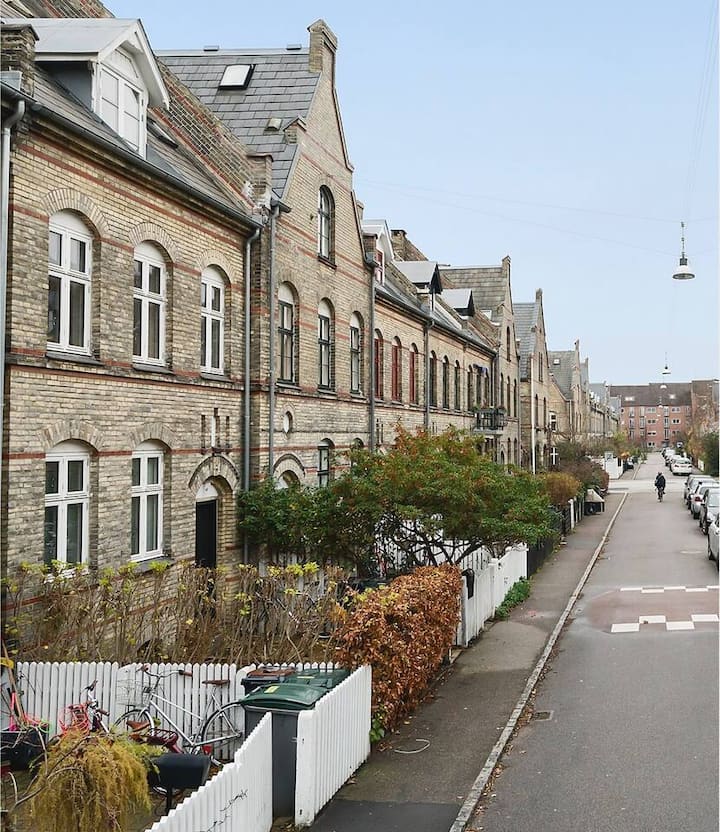 Wonderful Townhouse In Cozy Neighbourhood - Copenhagen