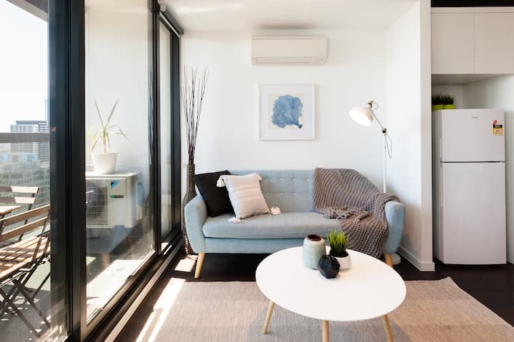 Phoenix - Amazing Location With Gym Sauna Pool Int - Melbourne