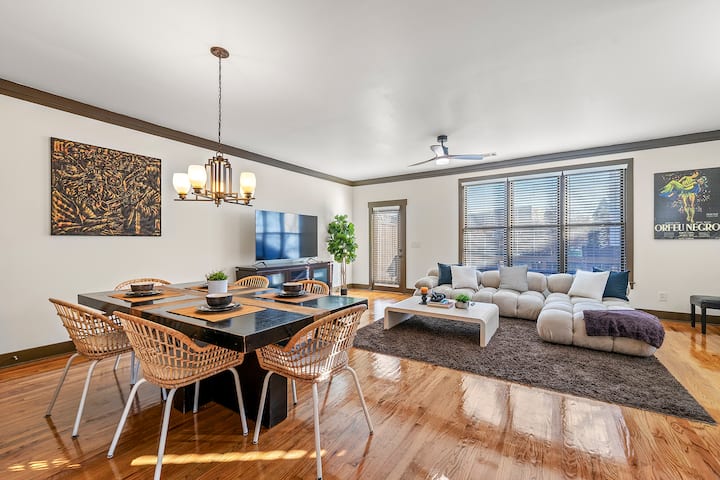 Beautiful Downtown 3 Bed/3.5 Bath Atl Brownstone - Atlanta, GA