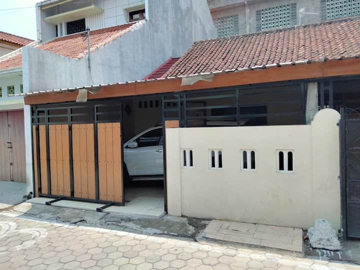 Homestay Kunanti - Sukoharjo