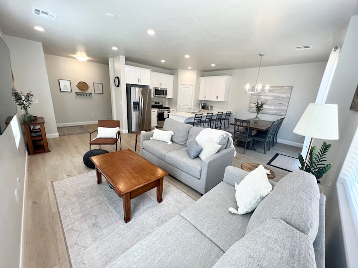 Cozy, 3 Bd Home, 2 Mins Off The I-15 - ワシントン, UT