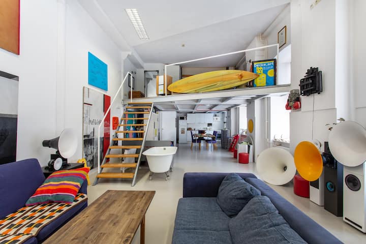 Artistic 130m2 Loft- Free Parking! - Ljubljana