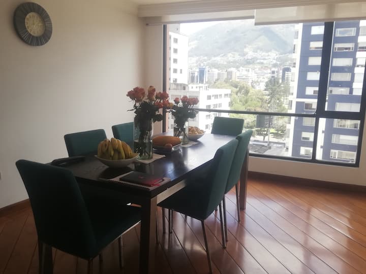 Apartamento Moderno A 200m  Del Estadio - Quito