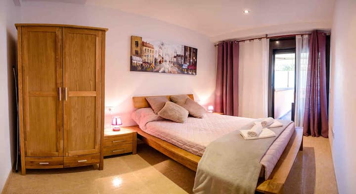 « Red Wine» Apartment By Parrot’s House - Lloret de Mar