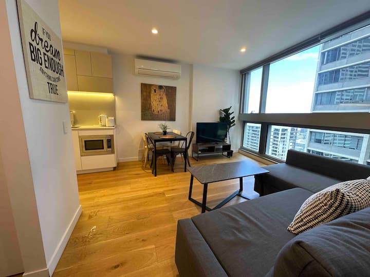 Quick 1br Stopover – Pool & Self Check-in - Melbourne