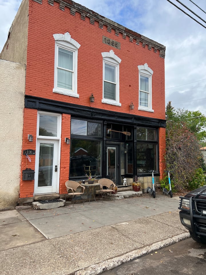 One Great Place To Stay - Great Falls, MT