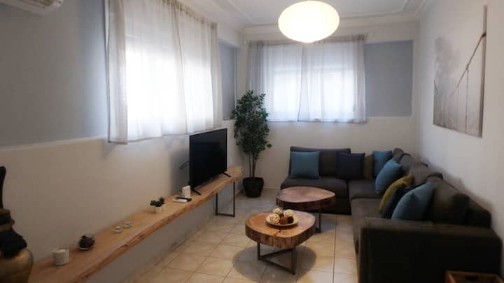 Volos City Cottage - Perfect For Families - Волос