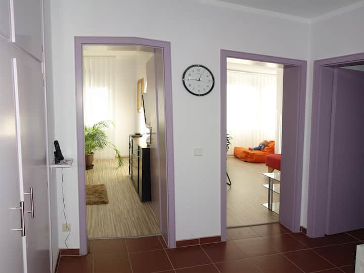 Appartement Spacieux Et Moderne Avec Veranda - Düsseldorf