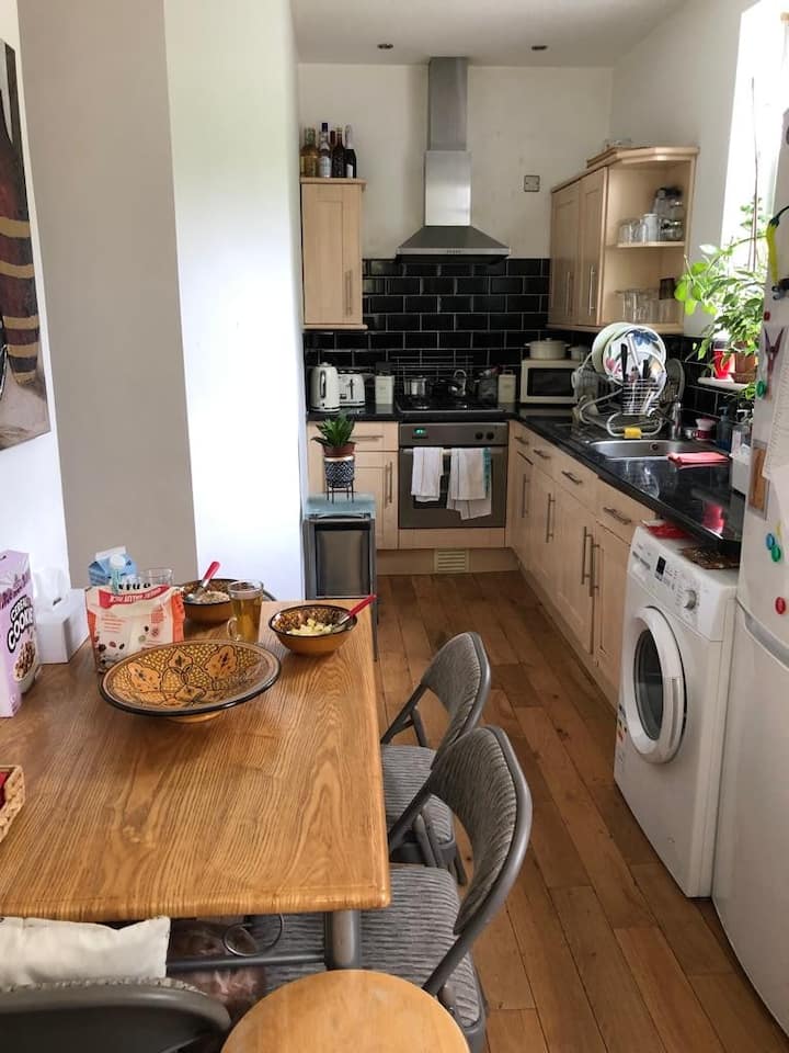 Cosy Room With Ensuite In The Heart Of East London - Greenwich