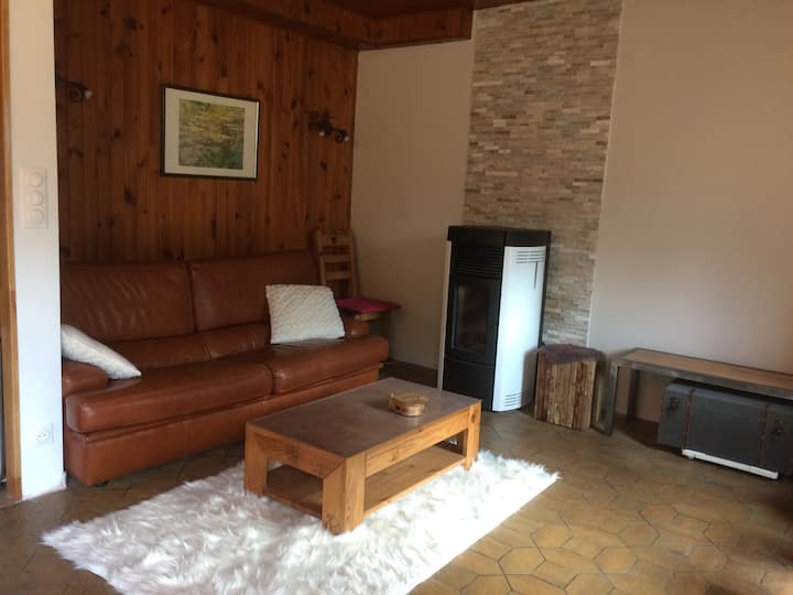 Chalet De Montagne Typique Dans Jardin Clos Luchon - Bagnères-de-Luchon
