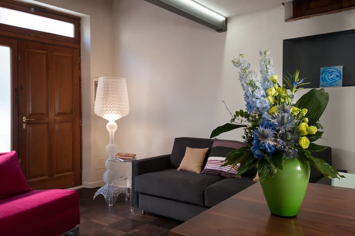 Rosa Blu - Apartment In The Historic Center - Florence