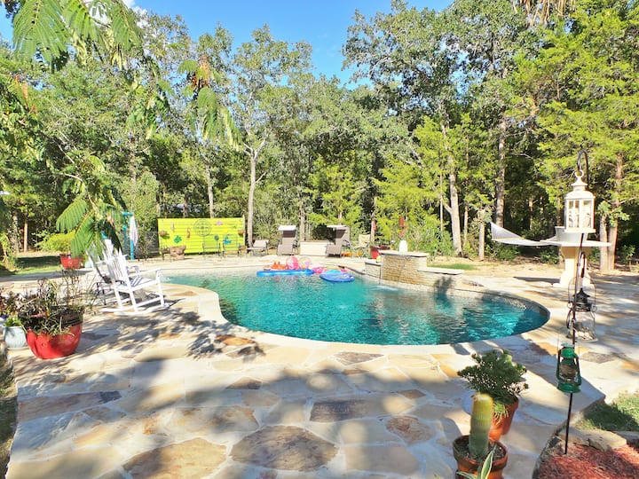 Blue Ridge Hideaway~aggieland Vacation Rentals - College Station, TX