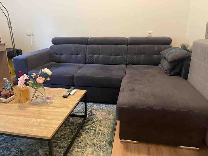 Comfortable Double Bed - Esch-sur-Alzette