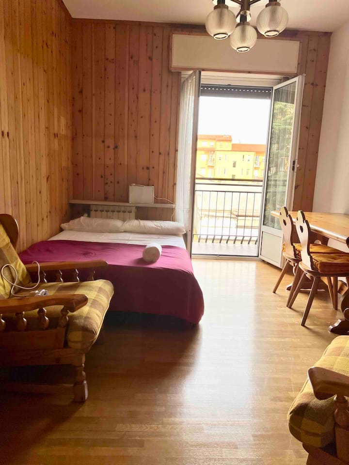 Inside Milan,univeristy Safezone,lambratemetrowifi - Lombardy