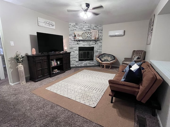 Garden Of The Gods/scenic Views 2room Townhome - Colorado Springs, CO