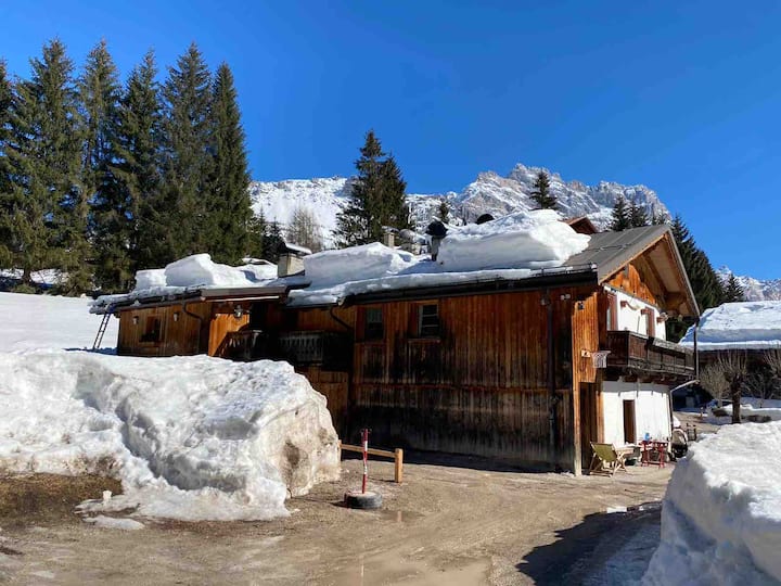 Appartamento In Antico Tabià A Cortina D’ampezzo - Cortina d'Ampezzo