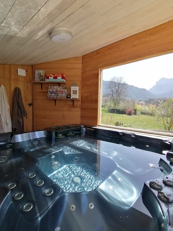 Chambre Avec Jacuzzi Privatif - Saillans