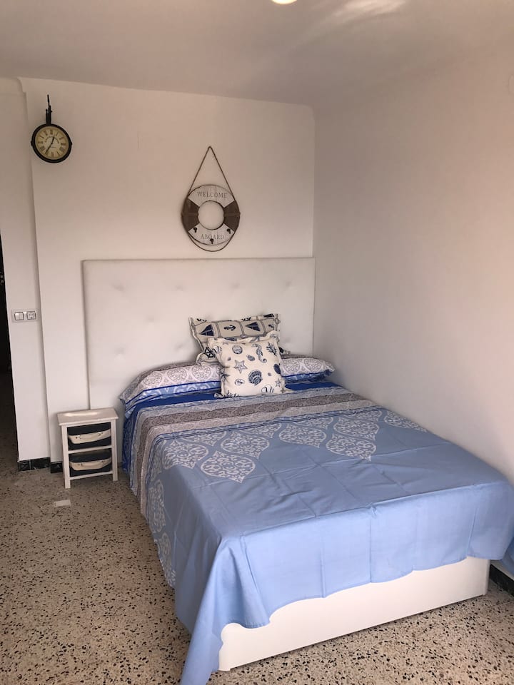 Lovely First Line Beach Apartment Empuribrava. - Figueres
