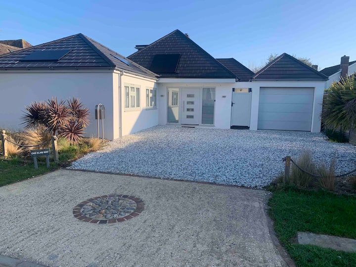 Exclusive Chalet Style Property Close To The Beach - West Wittering