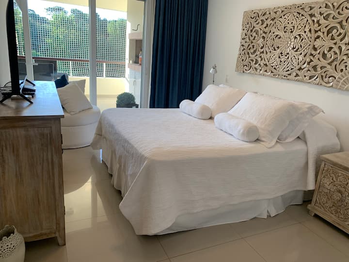 Hermoso Apto 1 Dormitorio En Green Park Solanas - Uruguay