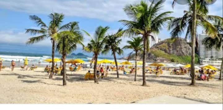 Microcasa Aconchegante⛱🌞 Com Garagem Privativa🚘 - Guarujá