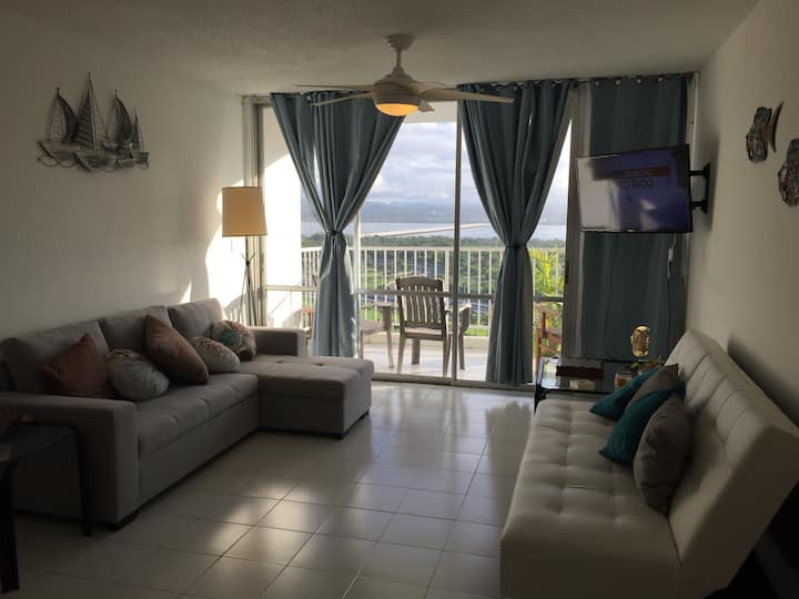 Cozy Beach Apartment With Beautiful Lagoon View - Puerto Rico