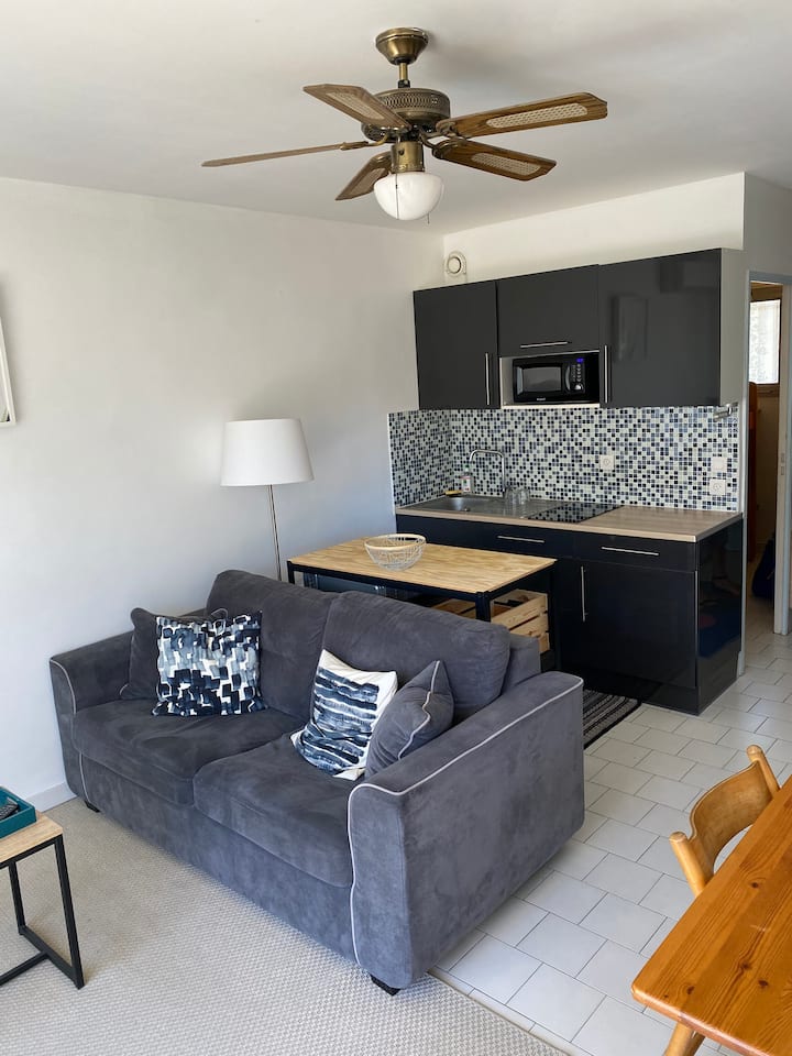 Appartement Proximité Plage Et Port De Hyeres - Giens