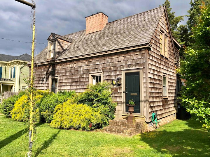 Historic House, Parking, Pet Friendly! - Lewes, DE