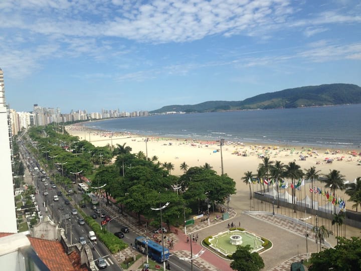 Santos, Plage De Gonzaga, Face à La Mer - Santos
