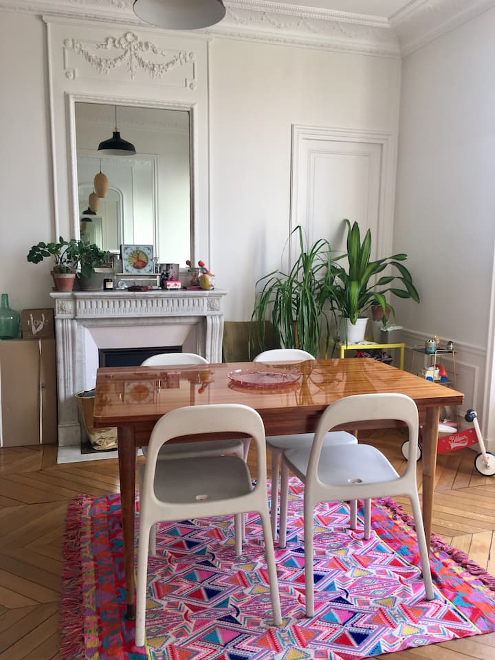 Superbe Appartement Haussmannien De 90m2 - Clichy