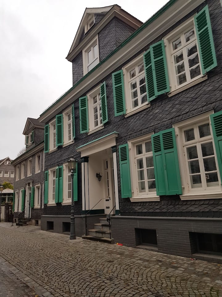 Altstadt Genießen Mit Wellness Engagement - Remscheid