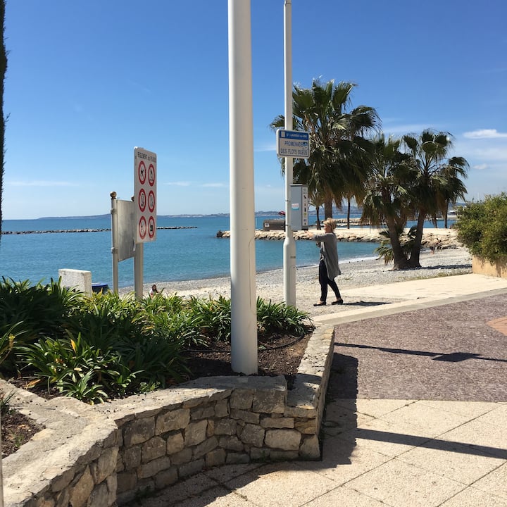 Beau 2 Pièces Bord De Mer Saint Laurent Du Var 4 P - ibis Styles Nice Cap 3000