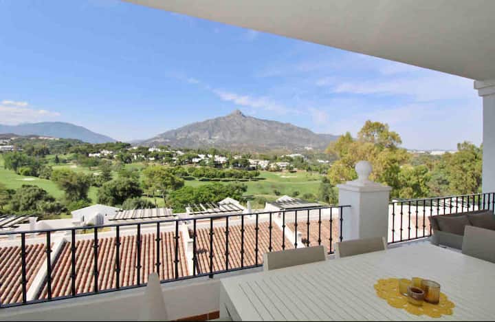 Lovely 2 Bedroom Apartment Close To Amenities - Marbella