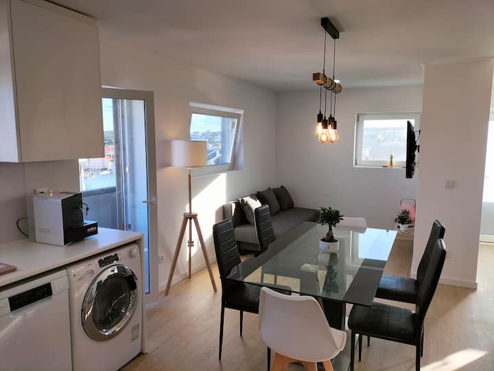 Appartement 2 Chambres Au 1er Etage - Bombarral