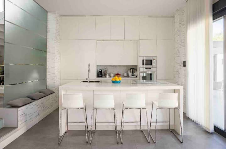Habitación Doble Con Baño Privado Y Piscina. - Jerez de la Frontera