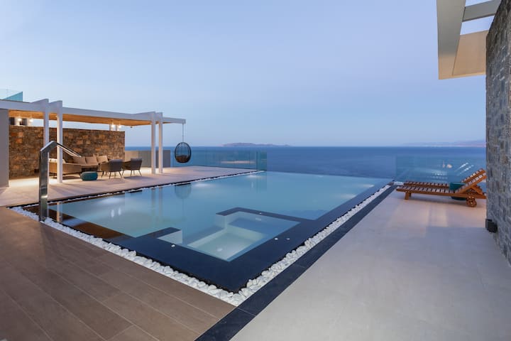 Neried Luxury Villa - Cretan Paradise Awaits!💙 - Heraklion