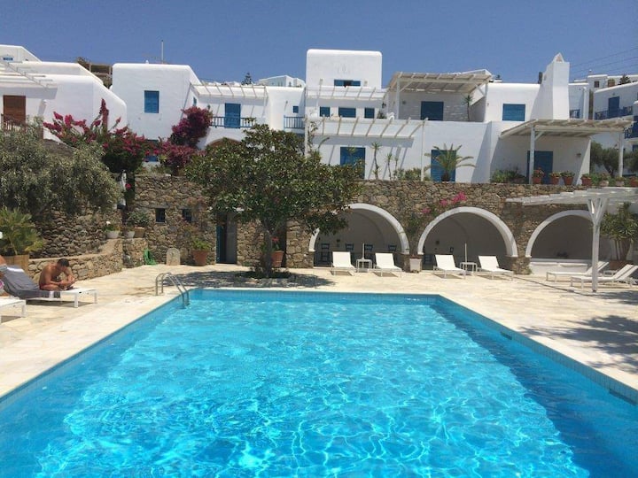 Mykonos Hideaway With Pool - Mykonos