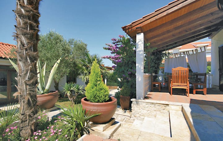 Apartment Marija - Brodarica